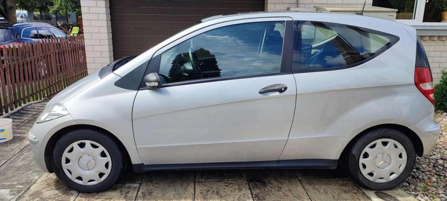 Pelēks Mercedes-Benz A 160 2005 Šauļi, ar dzinēja tilpumu 1.99 L un nobraukumu 273 tūkst. km par 1500 €, foto 3 vietnē AUTOMOTO.COM.LV