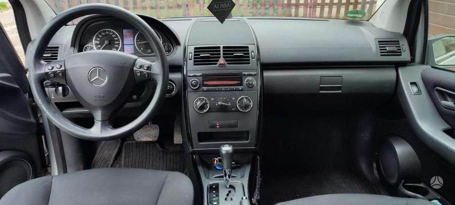 Pelēks Mercedes-Benz A 160 2005 Šauļi, ar dzinēja tilpumu 1.99 L un nobraukumu 273 tūkst. km par 1500 €, foto 11 vietnē AUTOMOTO.COM.LV