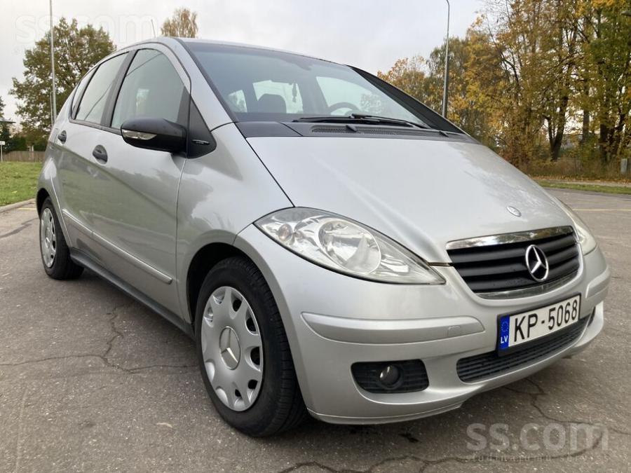 Grey Mercedes-Benz A 160 2005 in Riga, with an engine capacity of 1.90 L and mileage of 374 thousand km for 1250 €, photo 3 on AUTOMOTO.COM.LV
