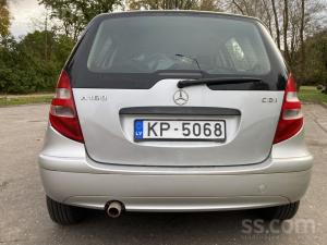 Grey Mercedes-Benz A 160 2005 in Riga, with an engine capacity of 1.90 L and mileage of 374 thousand km for 1250 €, photo 8 on AUTOMOTO.COM.LV
