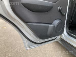 Grey Mercedes-Benz A 160 2005 in Riga, with an engine capacity of 1.90 L and mileage of 374 thousand km for 1250 €, photo 12 on AUTOMOTO.COM.LV