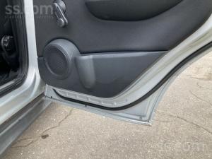 Grey Mercedes-Benz A 160 2005 in Riga, with an engine capacity of 1.90 L and mileage of 374 thousand km for 1250 €, photo 14 on AUTOMOTO.COM.LV