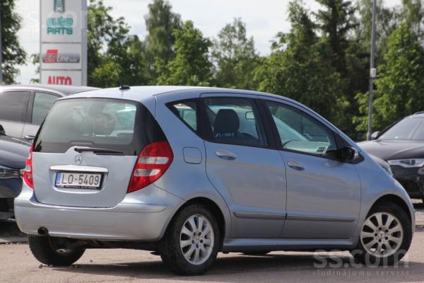 Pelēks Mercedes-Benz A 160 2007 Tukums, ar dzinēja tilpumu 2.00 L un nobraukumu 300 tūkst. km par 1550 €, foto 6 vietnē AUTOMOTO.COM.LV