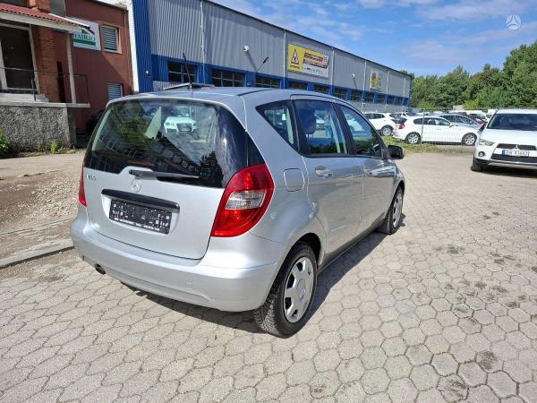 Grey Mercedes-Benz A 160 2009 in Radviliskis, with an engine capacity of 1.50 L and mileage of 181 thousand km for 2600 €, photo 4 on AUTOMOTO.COM.LV