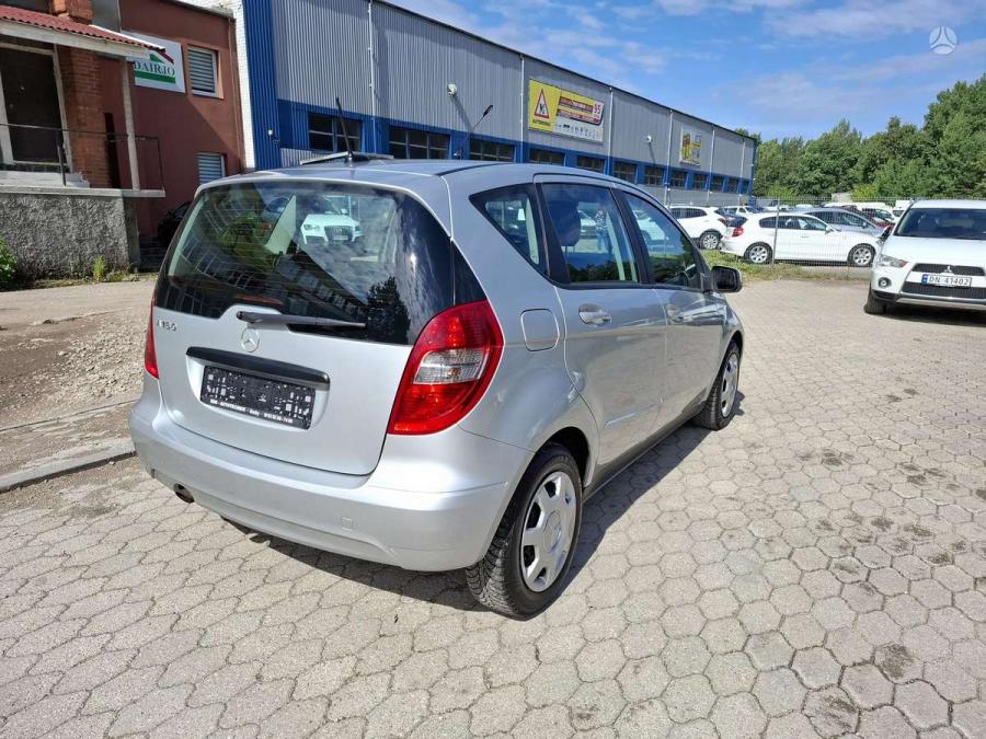 Pelēks Mercedes-Benz A 160 2009 Radviliškis, ar dzinēja tilpumu 1.50 L un nobraukumu 181 tūkst. km par 2600 €, foto 5 vietnē AUTOMOTO.COM.LV