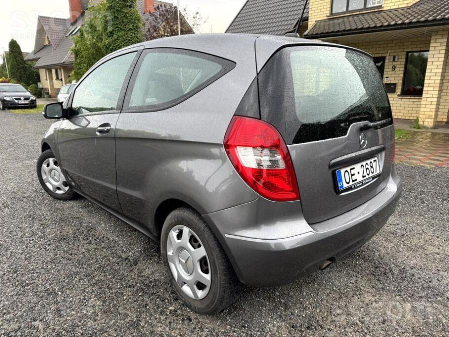 Grey Mercedes-Benz A 160 2010 in Saldus, with an engine capacity of 1.50 L and mileage of 175 thousand km for 3450 €, photo 30 on AUTOMOTO.COM.LV