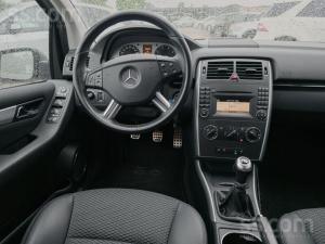 Grey Mercedes-Benz A 160 2010 in Liepaja, with an engine capacity of 1.50 L and mileage of 243 thousand km for 3490 €, photo 11 on AUTOMOTO.COM.LV