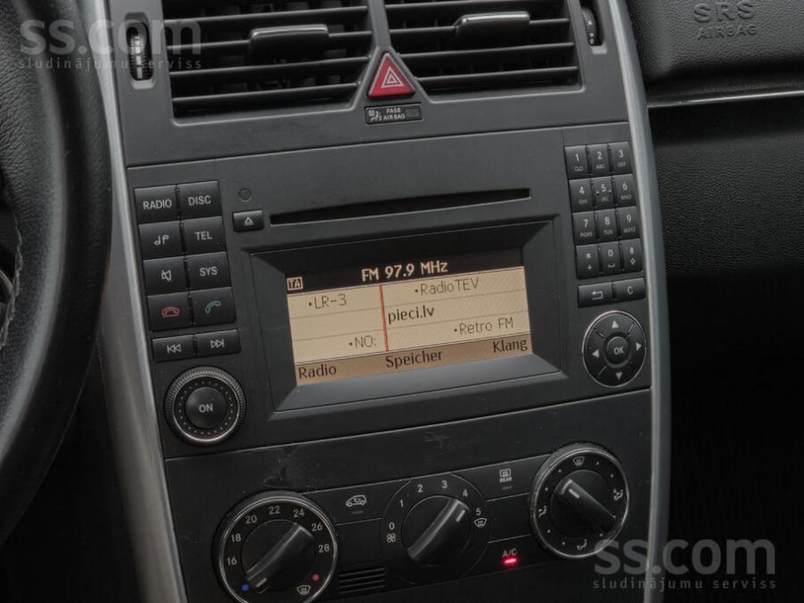 Grey Mercedes-Benz A 160 2010 in Liepaja, with an engine capacity of 1.50 L and mileage of 243 thousand km for 3490 €, photo 18 on AUTOMOTO.COM.LV