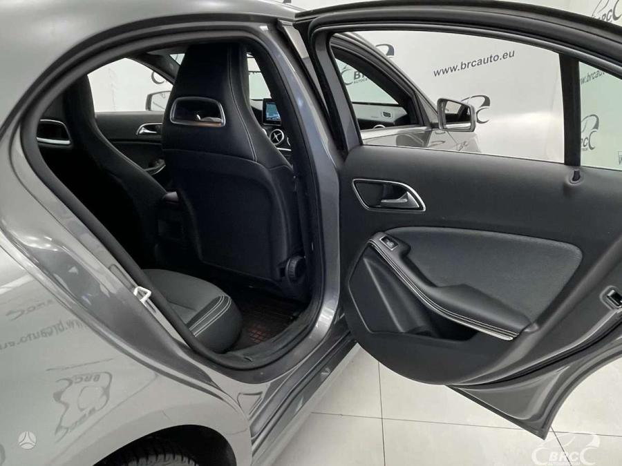 Pelēks Mercedes-Benz A 160 2015 Viļņa, ar dzinēja tilpumu 1.46 L un nobraukumu 99 tūkst. km par 8500 €, foto 14 vietnē AUTOMOTO.COM.LV