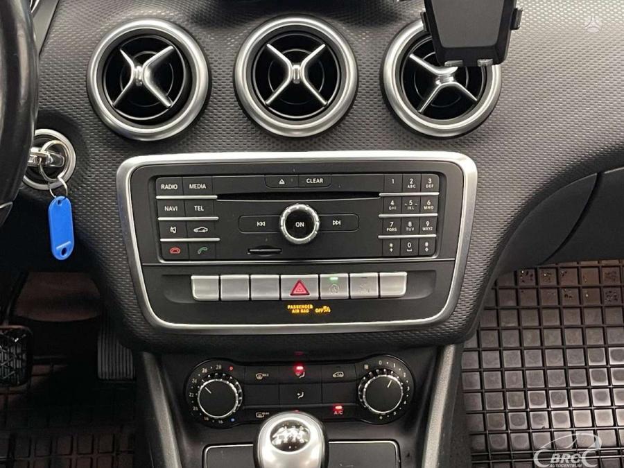 Pelēks Mercedes-Benz A 160 2015 Viļņa, ar dzinēja tilpumu 1.46 L un nobraukumu 99 tūkst. km par 7900 €, foto 18 vietnē AUTOMOTO.COM.LV