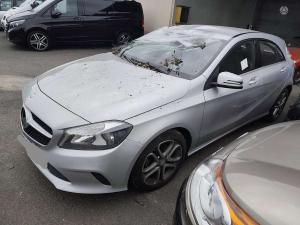Grey Mercedes-Benz A 160 2017 in Kaunas, with an engine capacity of 1.60 L and mileage of 90 thousand km for 5500 €, photo 2 on AUTOMOTO.COM.LV