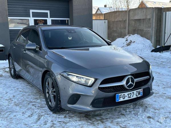 Grey Mercedes-Benz A 160 2019 in Taurage, with an engine capacity of 1.33 L and mileage of 37 thousand km for 16900 €, photo 2 on AUTOMOTO.COM.LV