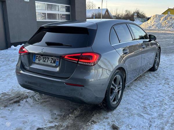 Grey Mercedes-Benz A 160 2019 in Taurage, with an engine capacity of 1.33 L and mileage of 37 thousand km for 16900 €, photo 3 on AUTOMOTO.COM.LV