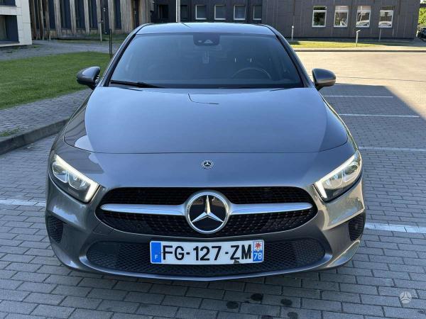 Pelēks Mercedes-Benz A 160 2019 Tauragė, ar dzinēja tilpumu 1.33 L un nobraukumu 43 tūkst. km par 15300 €, foto 2 vietnē AUTOMOTO.COM.LV