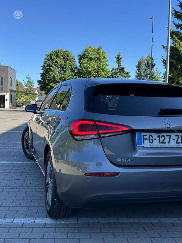 Pelēks Mercedes-Benz A 160 2019 Tauragė, ar dzinēja tilpumu 1.33 L un nobraukumu 43 tūkst. km par 15300 €, foto 8 vietnē AUTOMOTO.COM.LV