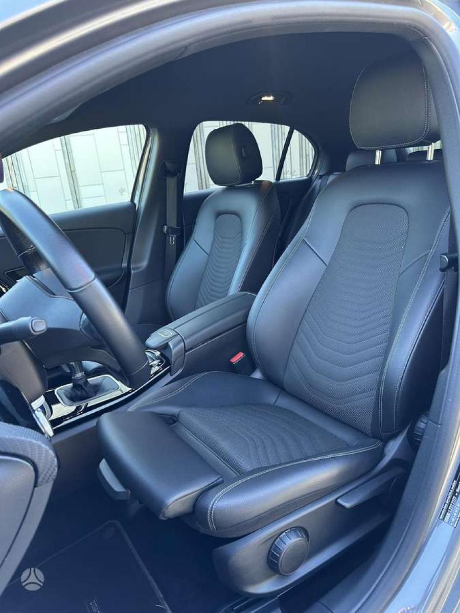 Pelēks Mercedes-Benz A 160 2019 Tauragė, ar dzinēja tilpumu 1.33 L un nobraukumu 43 tūkst. km par 15300 €, foto 20 vietnē AUTOMOTO.COM.LV
