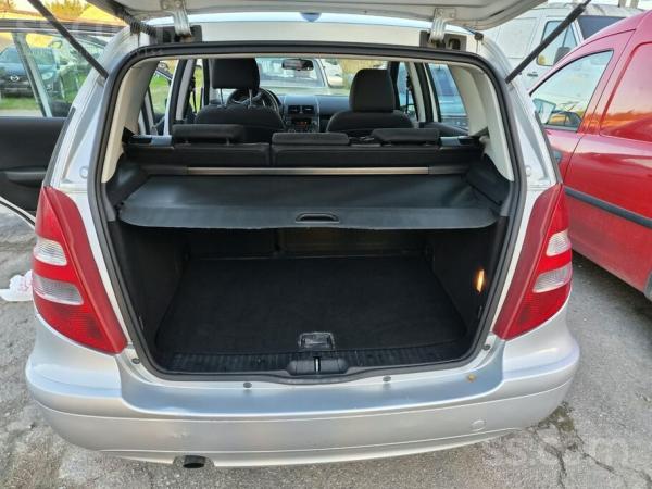 Pelēks Mercedes-Benz A 160 2005 Balvi, ar dzinēja tilpumu 2.00 L un nobraukumu 224 tūkst. km par 2350 €, foto 9 vietnē AUTOMOTO.COM.LV