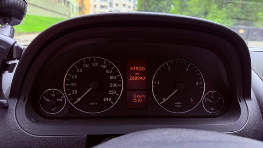 Серый Мерседес А 160 2008 в Тарту, объемом двигателя 2.00 л и пробегом 269 тыс. км за 1700 €, фото 12 на AUTOMOTO.COM.LV