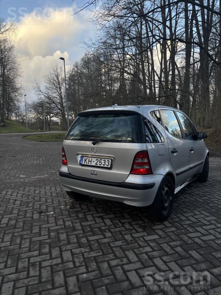 Pelēks Mercedes-Benz A 160 2003 Talsi, ar dzinēja tilpumu 1.70 L un nobraukumu 282 tūkst. km par 550 €, foto 3 vietnē AUTOMOTO.COM.LV