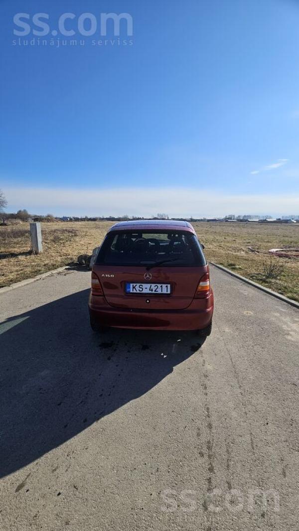 Mercedes-Benz A 160 1999 in Riga, with an engine capacity of 1.60 L and mileage of 241 thousand km for 1250 €, photo 2 on AUTOMOTO.COM.LV