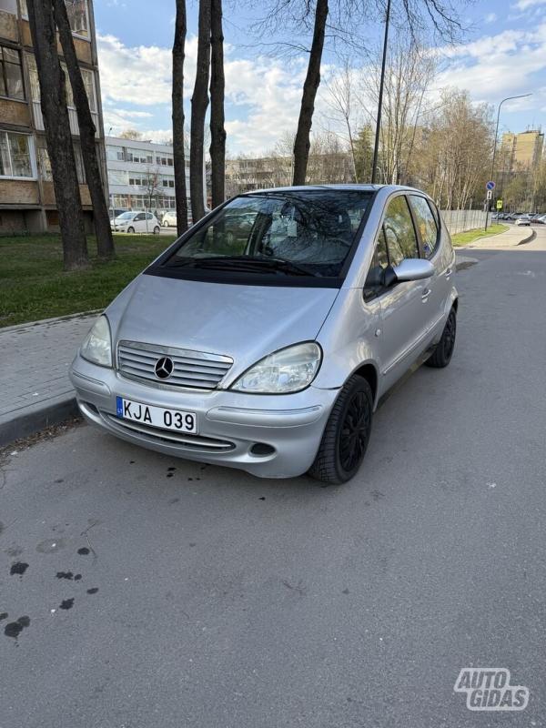Mercedes-Benz A 160 2001 in Kaunas, with an engine capacity of 1.60 L and mileage of 230 thousand km for 470 €, photo 4 on AUTOMOTO.COM.LV
