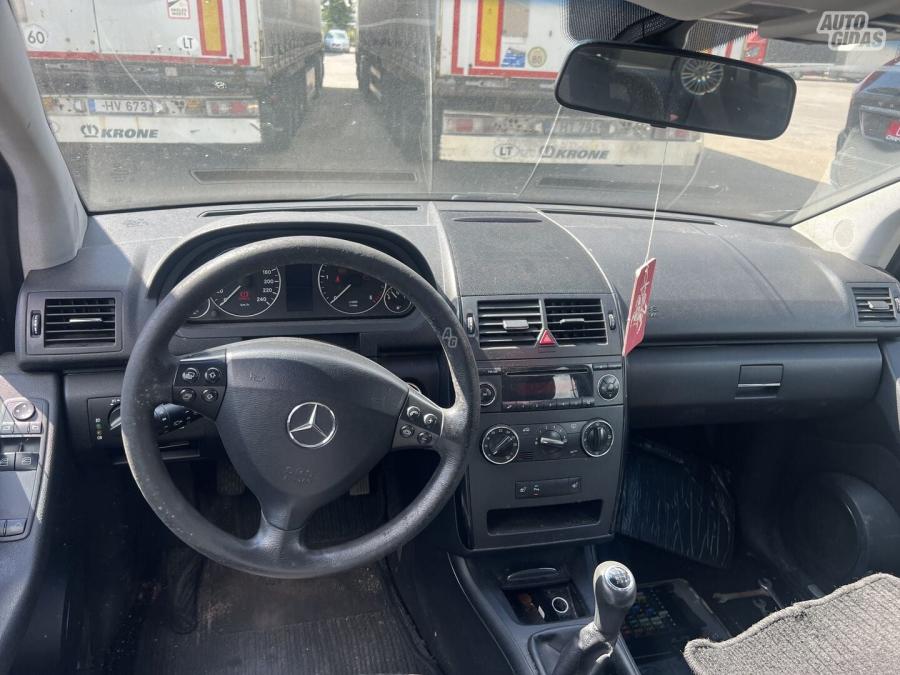 Mercedes-Benz A 160 2006 Šauļi, ar dzinēja tilpumu 2.00 L un nobraukumu 0 tūkst. km par 229 €, foto 7 vietnē AUTOMOTO.COM.LV