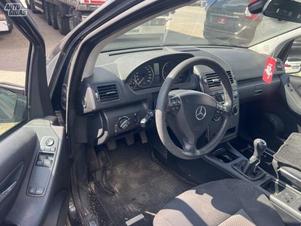 Mercedes-Benz A 160 2006 Šauļi, ar dzinēja tilpumu 2.00 L un nobraukumu 0 tūkst. km par 229 €, foto 7 vietnē AUTOMOTO.COM.LV