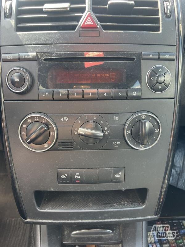 Mercedes-Benz A 160 2006 Šauļi, ar dzinēja tilpumu 2.00 L un nobraukumu 0 tūkst. km par 229 €, foto 8 vietnē AUTOMOTO.COM.LV
