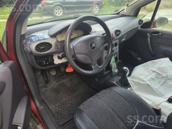 Sarkans Mercedes-Benz A 160 1998 Bauska, ar dzinēja tilpumu 1.60 L un nobraukumu 0 tūkst. km par 380 €, foto 4 vietnē AUTOMOTO.COM.LV
