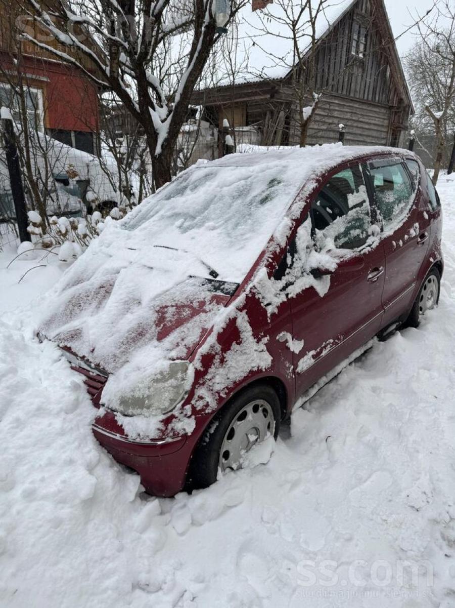 Sarkans Mercedes-Benz A 160 2001 Krāslava, ar dzinēja tilpumu 1.60 L un nobraukumu 200 tūkst. km par 500 €, foto 1 vietnē AUTOMOTO.COM.LV