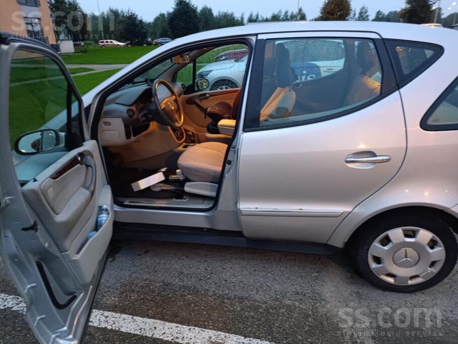 Mercedes-Benz A 160 2001 Rīga, ar dzinēja tilpumu 1.60 L un nobraukumu 179 tūkst. km par 1250 €, foto 2 vietnē AUTOMOTO.COM.LV