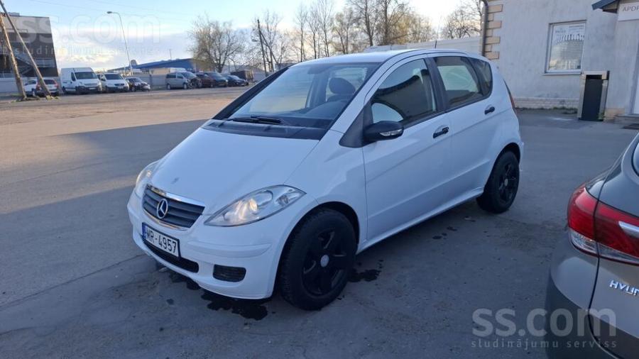 Balts Mercedes-Benz A 160 2004 Rīga, ar dzinēja tilpumu 2.00 L un nobraukumu 282 tūkst. km par 1770 €, foto 6 vietnē AUTOMOTO.COM.LV