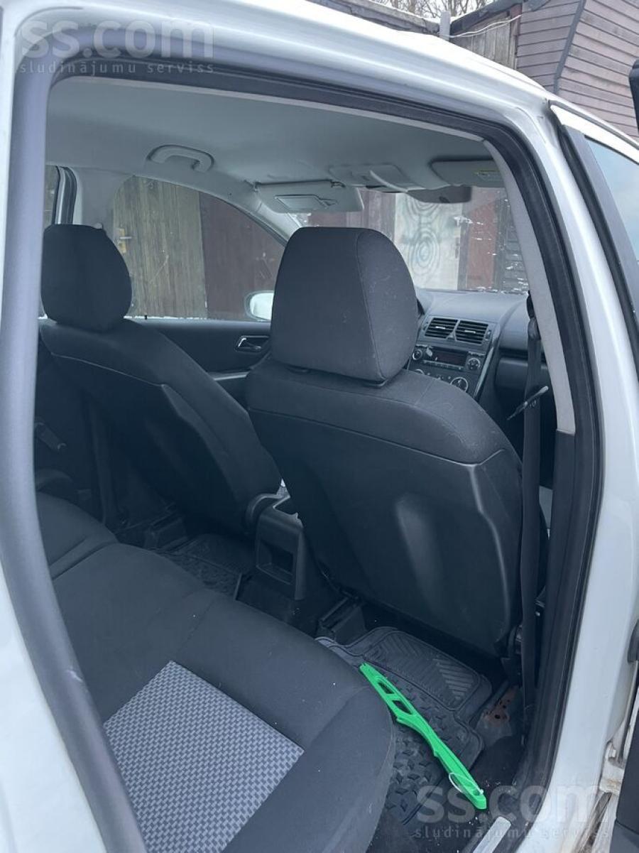 Balts Mercedes-Benz A 160 2004 Rīga, ar dzinēja tilpumu 2.00 L un nobraukumu 282 tūkst. km par 1770 €, foto 8 vietnē AUTOMOTO.COM.LV