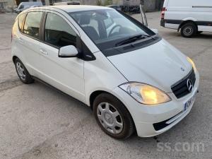 Белый Мерседес А 160 2010 в Рига, объемом двигателя 1.50 л и пробегом 0 тыс. км за 2950 €, фото  на AUTOMOTO.COM.LV