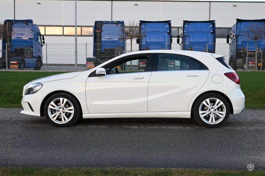 White Mercedes-Benz A 160 2017 in Kretinga, with an engine capacity of 1.60 L and mileage of 43 thousand km for 15999 €, photo 12 on AUTOMOTO.COM.LV