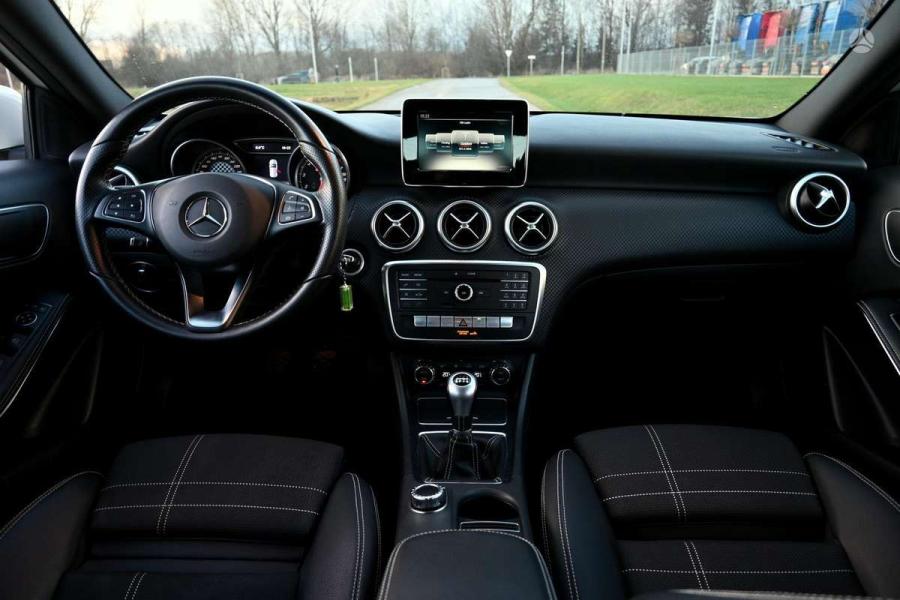 White Mercedes-Benz A 160 2017 in Kretinga, with an engine capacity of 1.60 L and mileage of 43 thousand km for 15999 €, photo 26 on AUTOMOTO.COM.LV