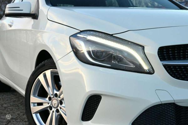 White Mercedes-Benz A 160 2017 in Kretinga, with an engine capacity of 1.60 L and mileage of 43 thousand km for 15499 €, photo 7 on AUTOMOTO.COM.LV