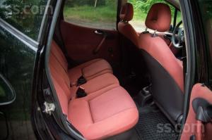 Black Mercedes-Benz A 170 2000 in Liepaja, with an engine capacity of 1.70 L and mileage of 343 thousand km for 950 €, photo 10 on AUTOMOTO.COM.LV