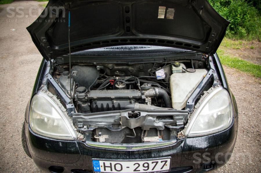 Black Mercedes-Benz A 170 2000 in Liepaja, with an engine capacity of 1.70 L and mileage of 343 thousand km for 950 €, photo 11 on AUTOMOTO.COM.LV