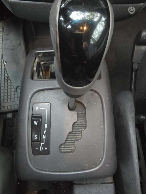 Melns Mercedes-Benz A 170 2000 Viļņa, ar dzinēja tilpumu 1.69 L un nobraukumu 259 tūkst. km par 1000 €, foto 9 vietnē AUTOMOTO.COM.LV