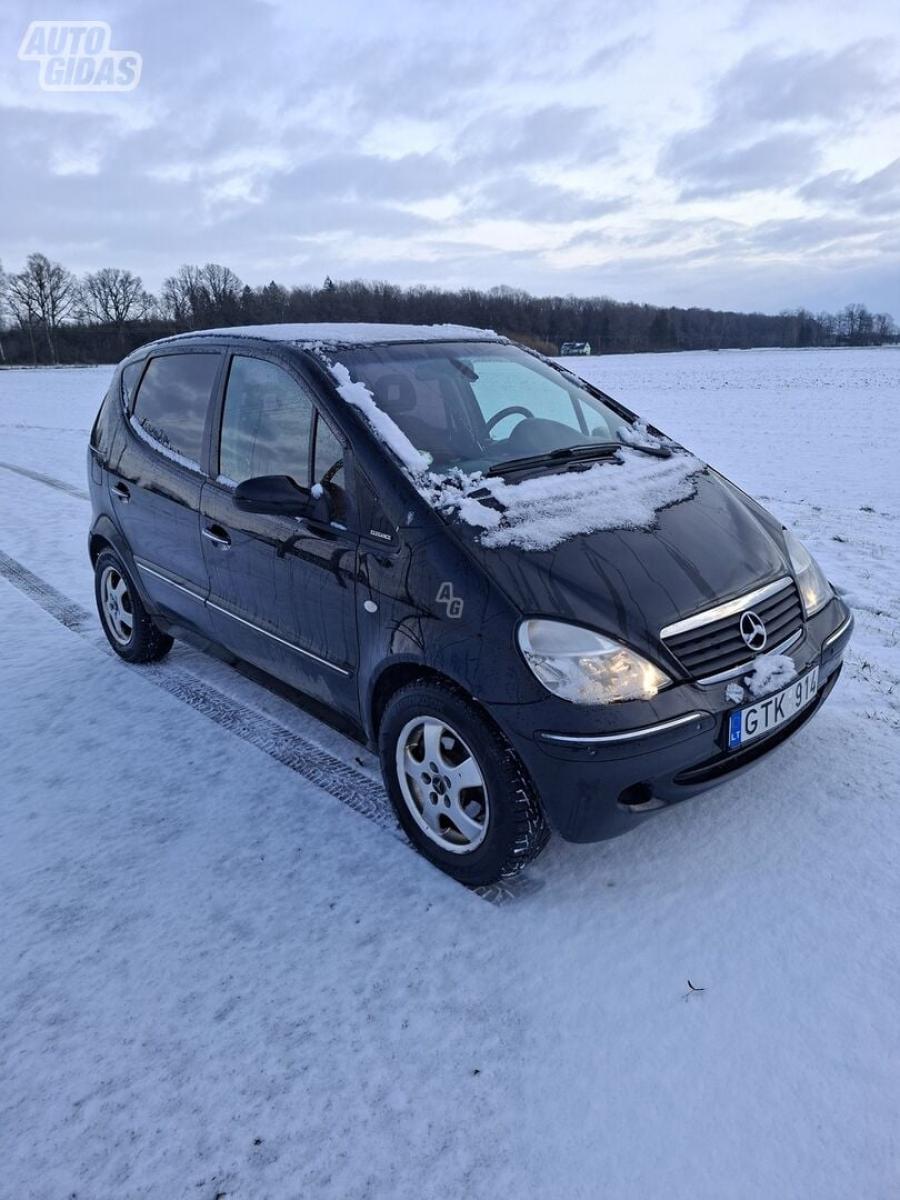Black Mercedes-Benz A 170 2001 in Vilkaviskis, with an engine capacity of 1.70 L and mileage of 325 thousand km for 500 €, photo 2 on AUTOMOTO.COM.LV