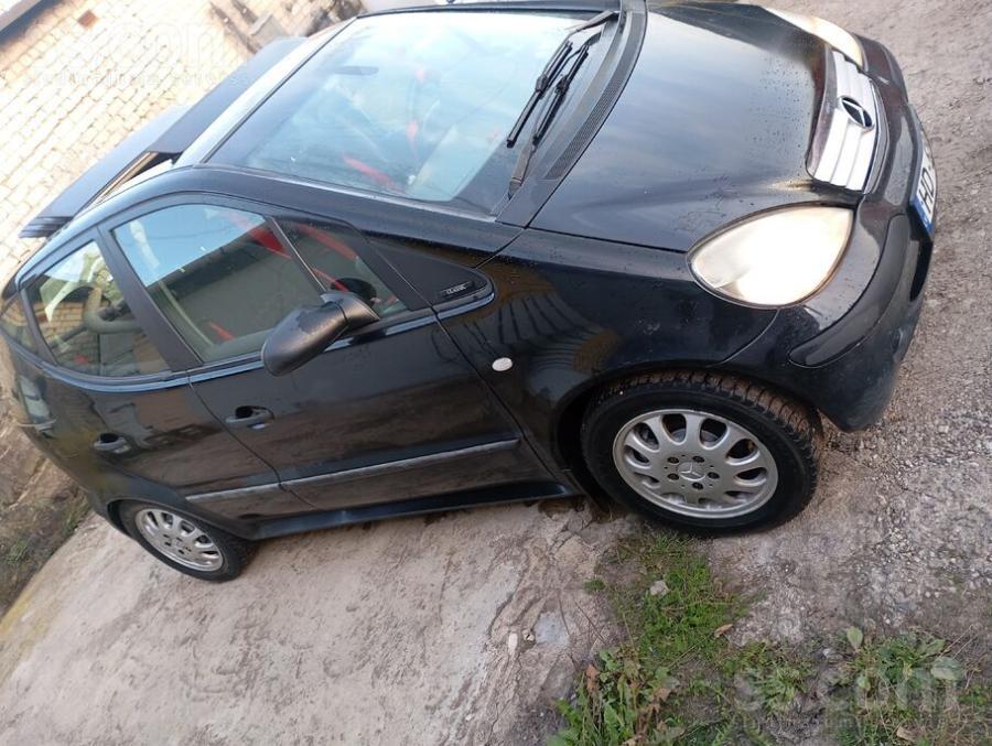 Melns Mercedes-Benz A 170 2001 Daugavpils, ar dzinēja tilpumu 1.70 L un nobraukumu 333 tūkst. km par 750 €, foto 8 vietnē AUTOMOTO.COM.LV
