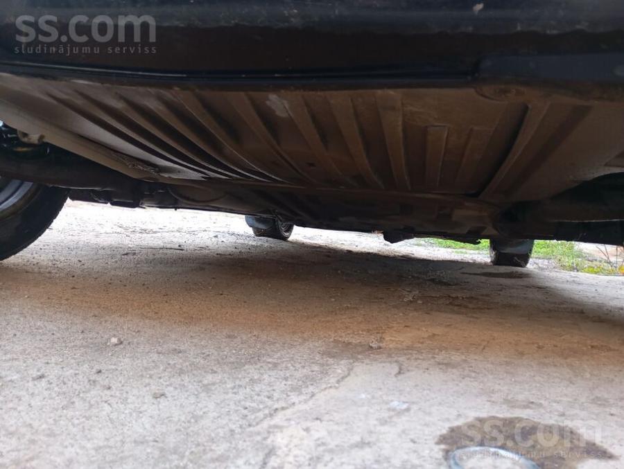 Melns Mercedes-Benz A 170 2001 Daugavpils, ar dzinēja tilpumu 1.70 L un nobraukumu 333 tūkst. km par 750 €, foto 16 vietnē AUTOMOTO.COM.LV