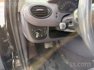 Melns Mercedes-Benz A 170 2003 Talsi, ar dzinēja tilpumu 1.60 L un nobraukumu 293 tūkst. km par 2370 €, foto 14 vietnē AUTOMOTO.COM.LV