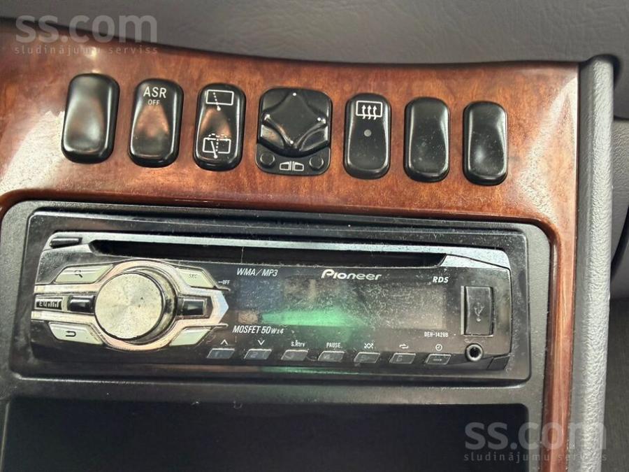 Melns Mercedes-Benz A 170 2003 Talsi, ar dzinēja tilpumu 1.60 L un nobraukumu 293 tūkst. km par 2370 €, foto 16 vietnē AUTOMOTO.COM.LV