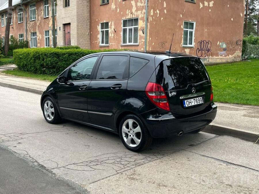 Black Mercedes-Benz A 170 2007 in Riga, with an engine capacity of 1.70 L and mileage of 0 thousand km for 2899 €, photo 4 on AUTOMOTO.COM.LV