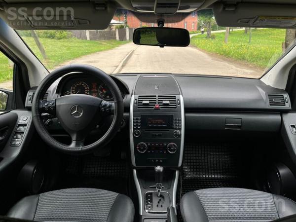 Black Mercedes-Benz A 170 2007 in Riga, with an engine capacity of 1.70 L and mileage of 0 thousand km for 2899 €, photo 10 on AUTOMOTO.COM.LV