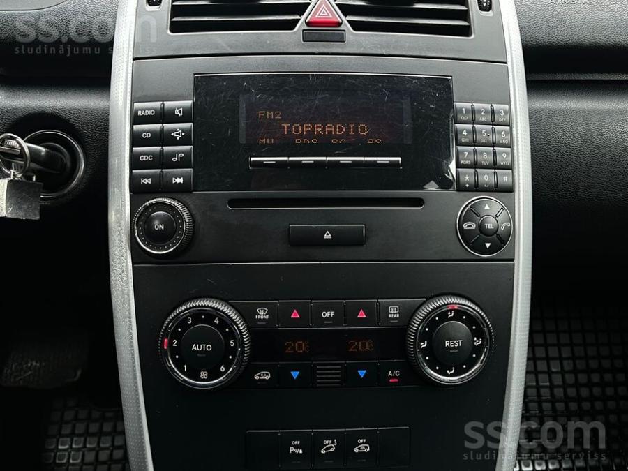 Black Mercedes-Benz A 170 2007 in Riga, with an engine capacity of 1.70 L and mileage of 0 thousand km for 2899 €, photo 18 on AUTOMOTO.COM.LV