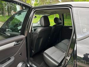 Black Mercedes-Benz A 170 2007 in Riga, with an engine capacity of 1.70 L and mileage of 0 thousand km for 2899 €, photo 21 on AUTOMOTO.COM.LV
