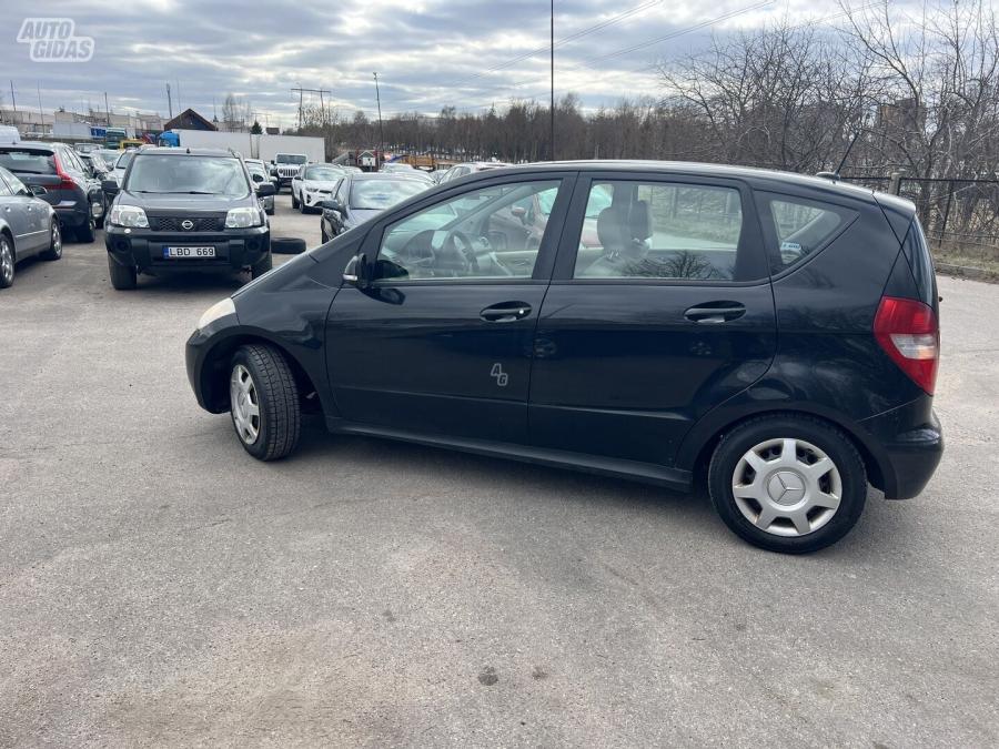 Black Mercedes-Benz A 170 2009 in Siauliai, with an engine capacity of 1.70 L and mileage of 177 thousand km for 1149 €, photo 15 on AUTOMOTO.COM.LV